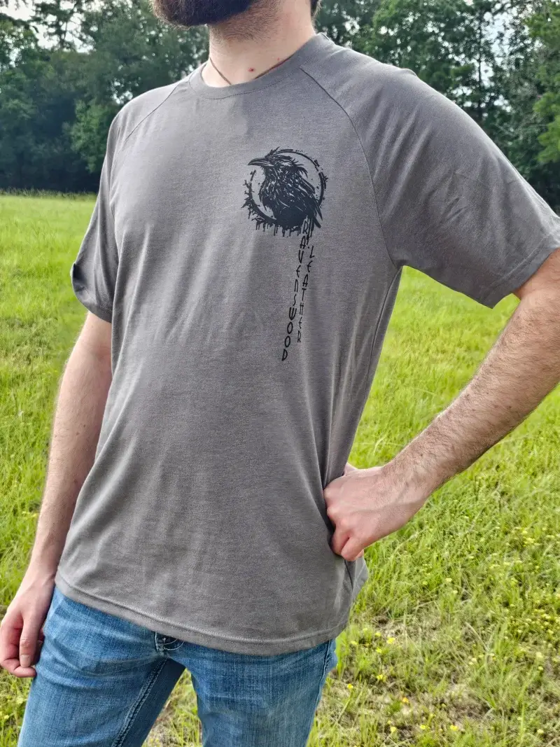 Ruffled Raven T-shirt - Grey