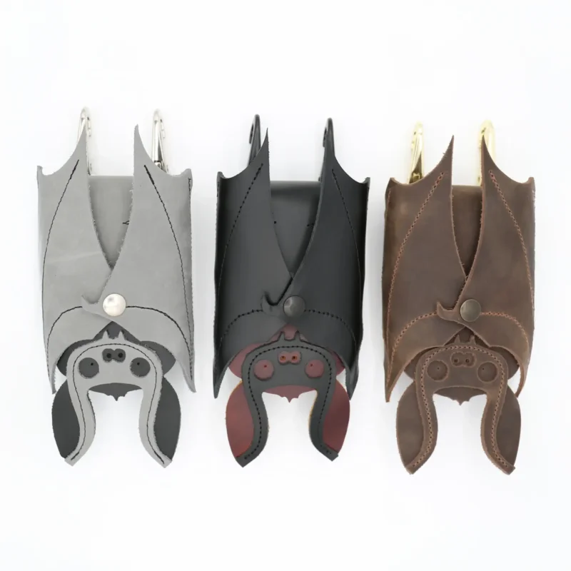 Bat Pouch - Clip
